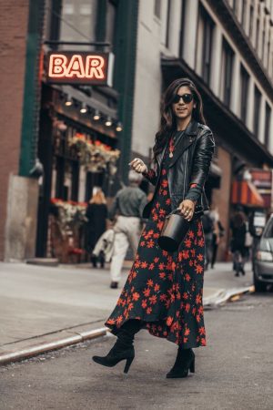 comment porter une robe longue avec style ? idées de looks